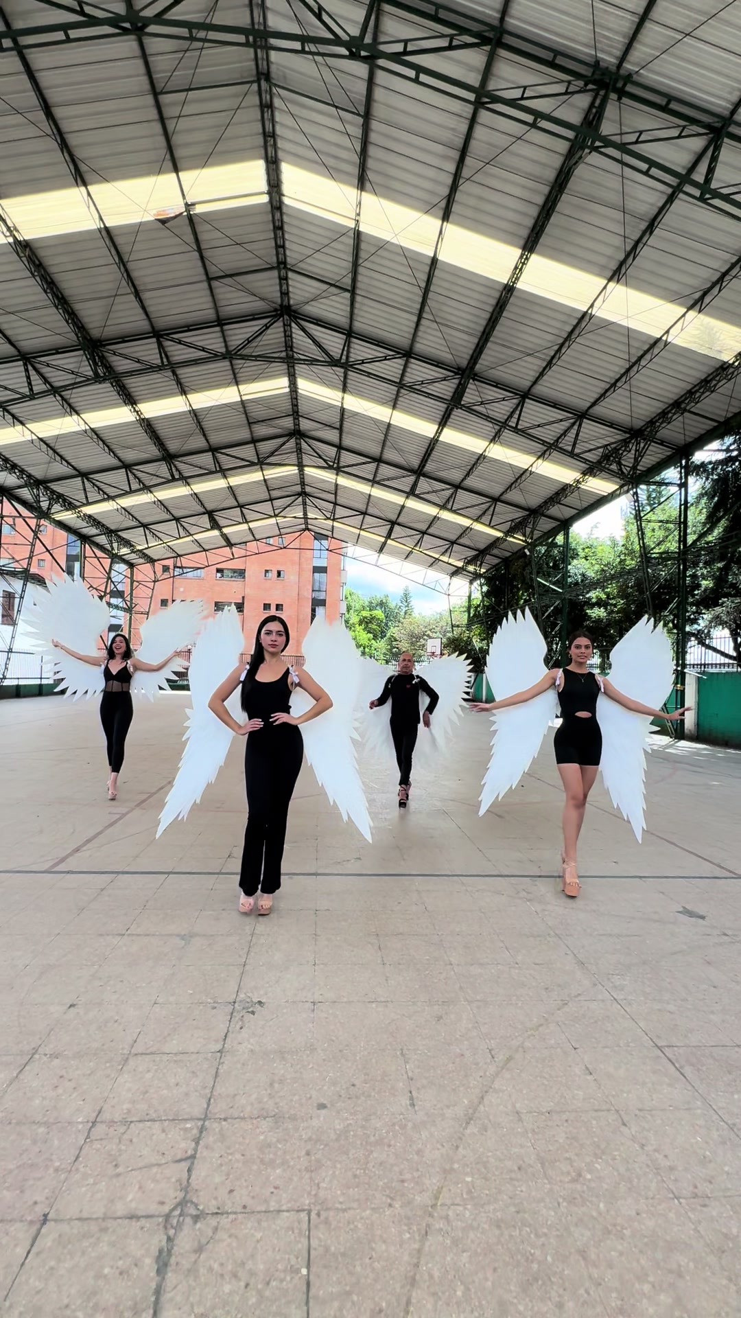 Tesora… Así inició la preparación para | Fabian Chacon (@fabianchacone)