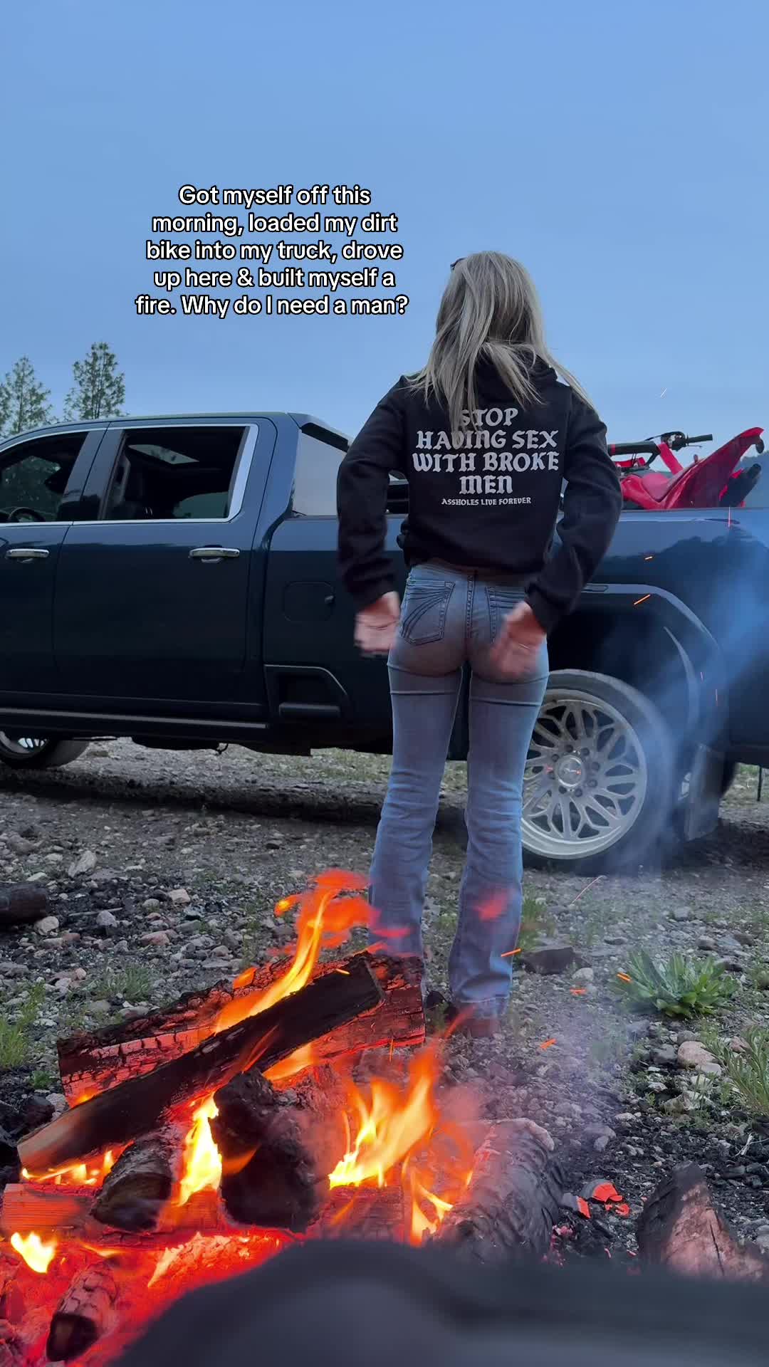 Independence is key (and a good toy | Sammyj24v (@sammyj24v)