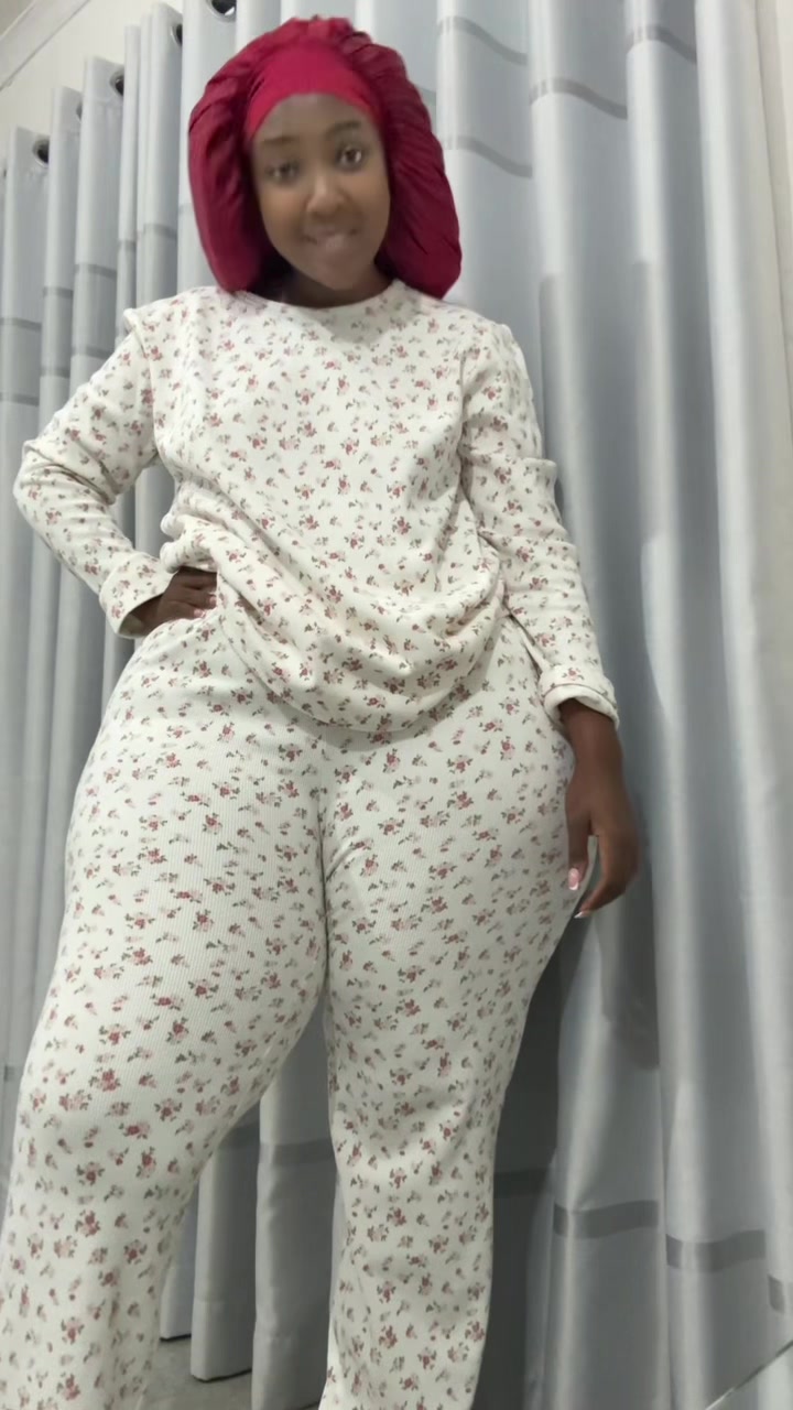 Some days I’m chill… other days, I’m | Plaxedes_doobae (@plaxedes_doobae)