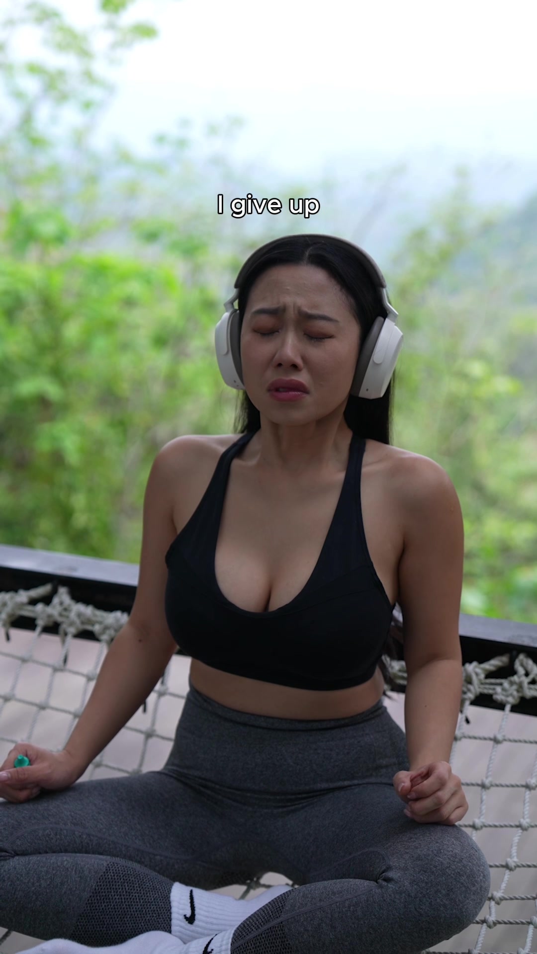 Sharon Wei (@sharonweisempire) - Urlebird