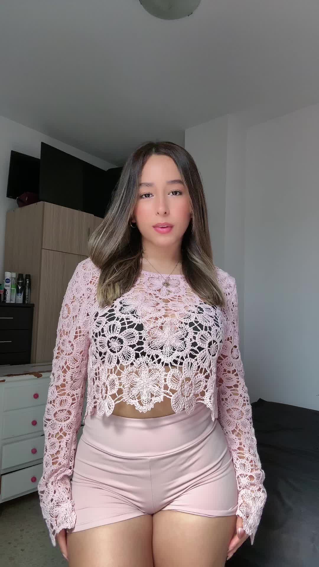 miinnchho (@miincho) - Urlebird