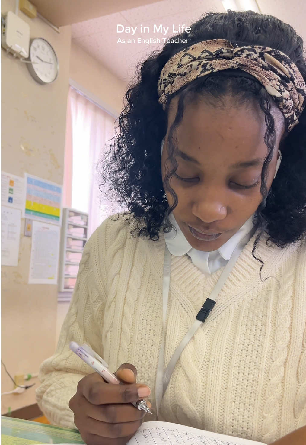 Day in my life as an English Teacher in | Mediagirl Ash| YouTuber ...