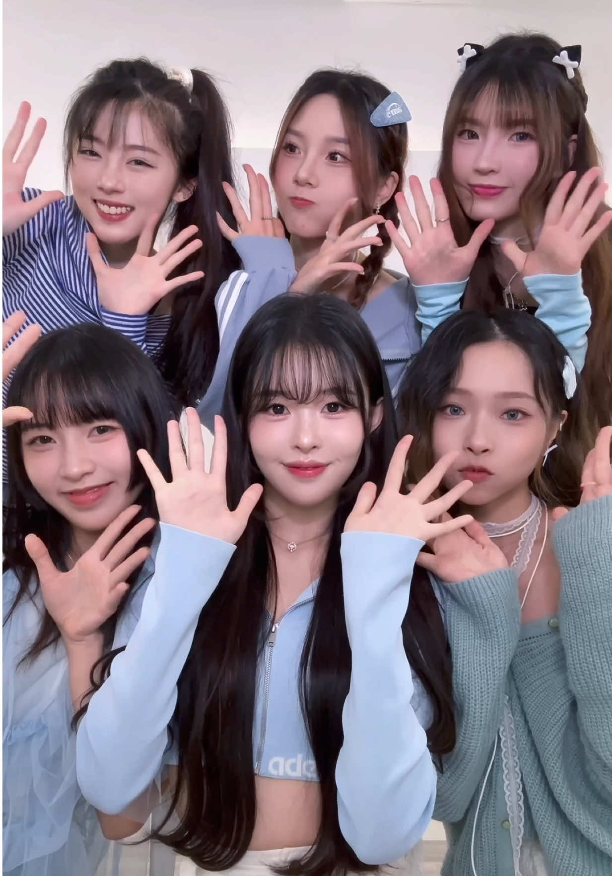 SMORZ_official (@smorz_official_) - Urlebird