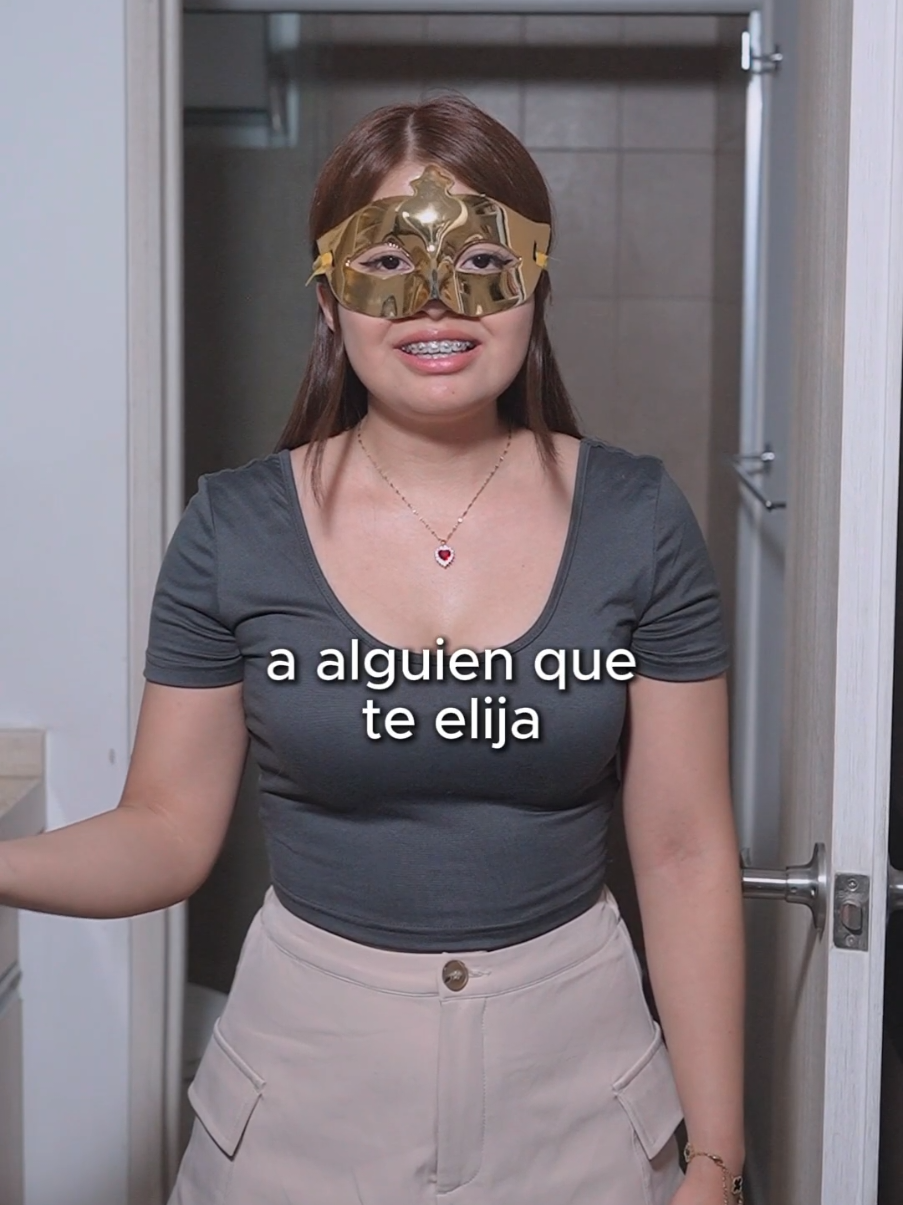 Ashley 💙 (@miashleyloo) - Urlebird