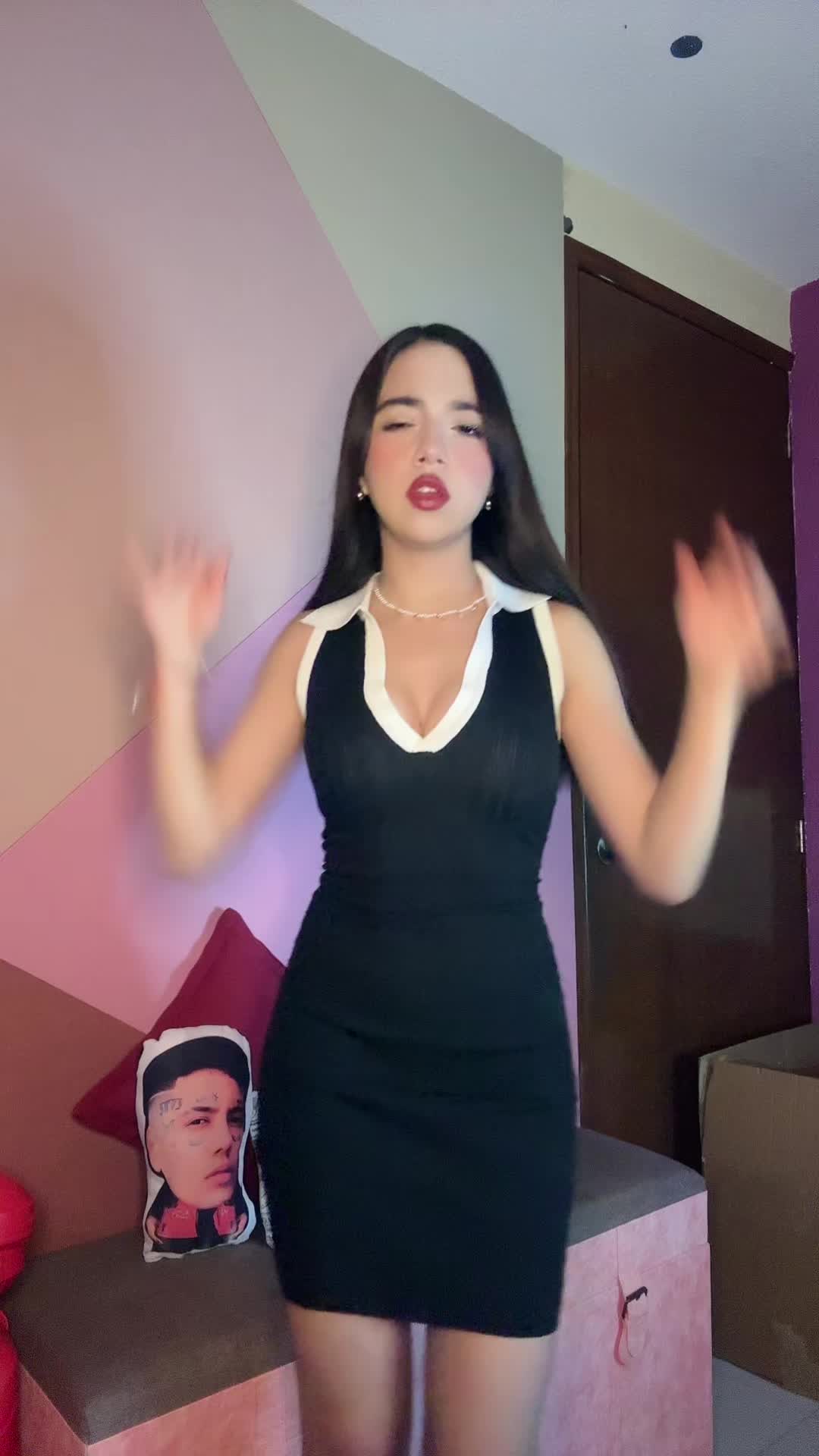 🦄 @kari_romu - Karisitaa.🩵 - TikTok