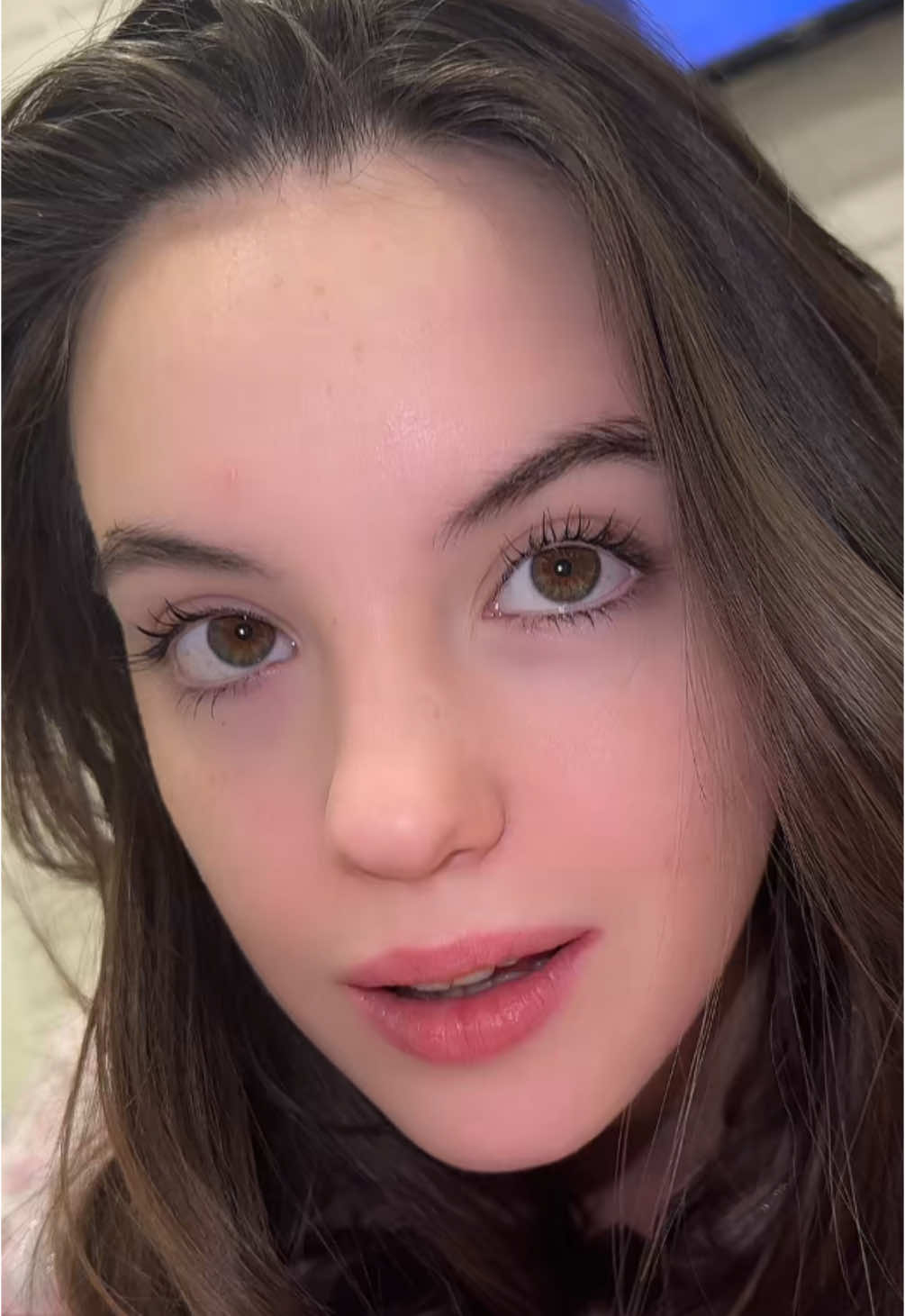 pov: коли добряче поплакала, проте туш | Catherine Pleskach (@catherine.pleskach)