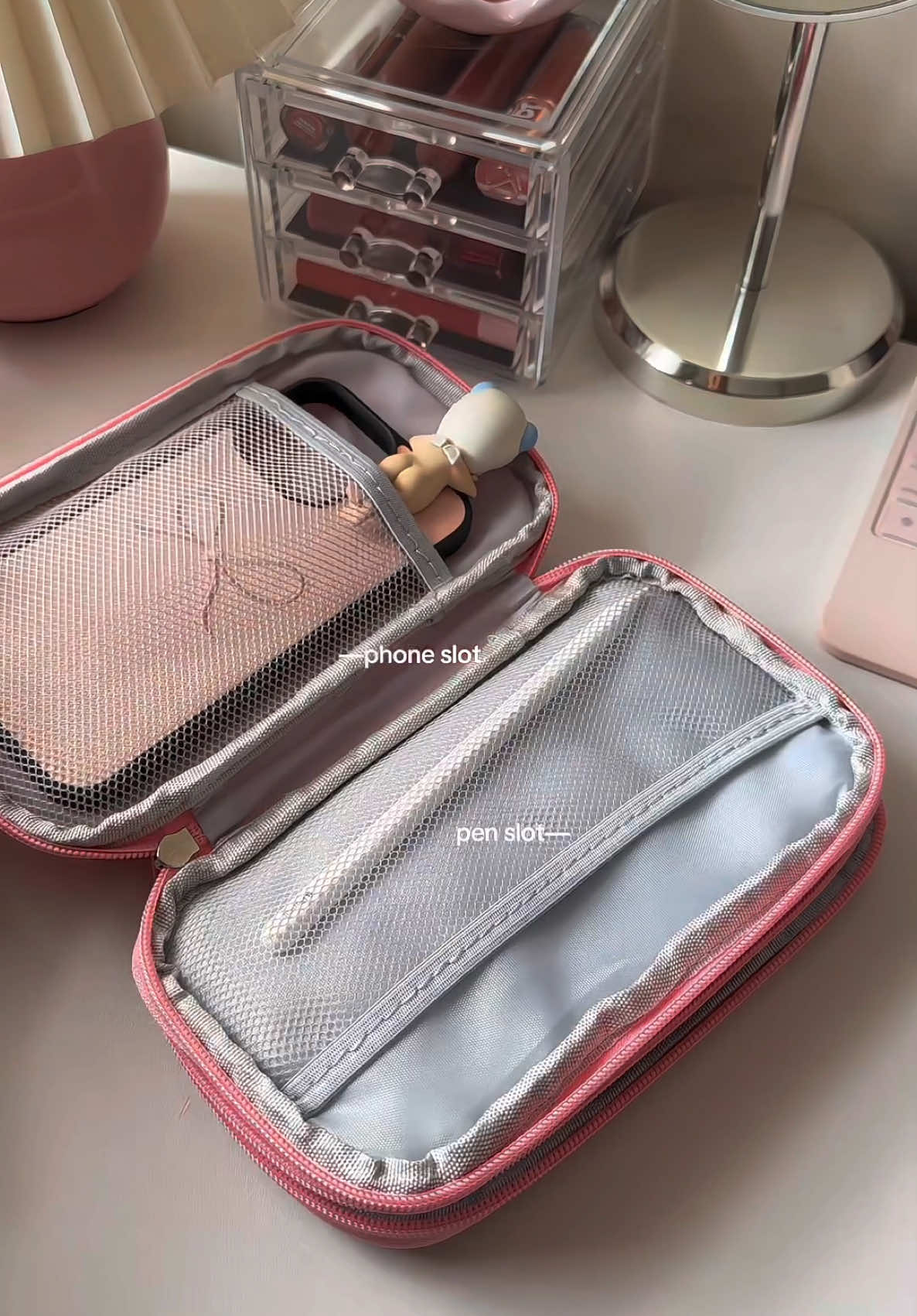 handy pouch must-have 💖💫 #pouch | shaigurrrl (@shaigurrrl)