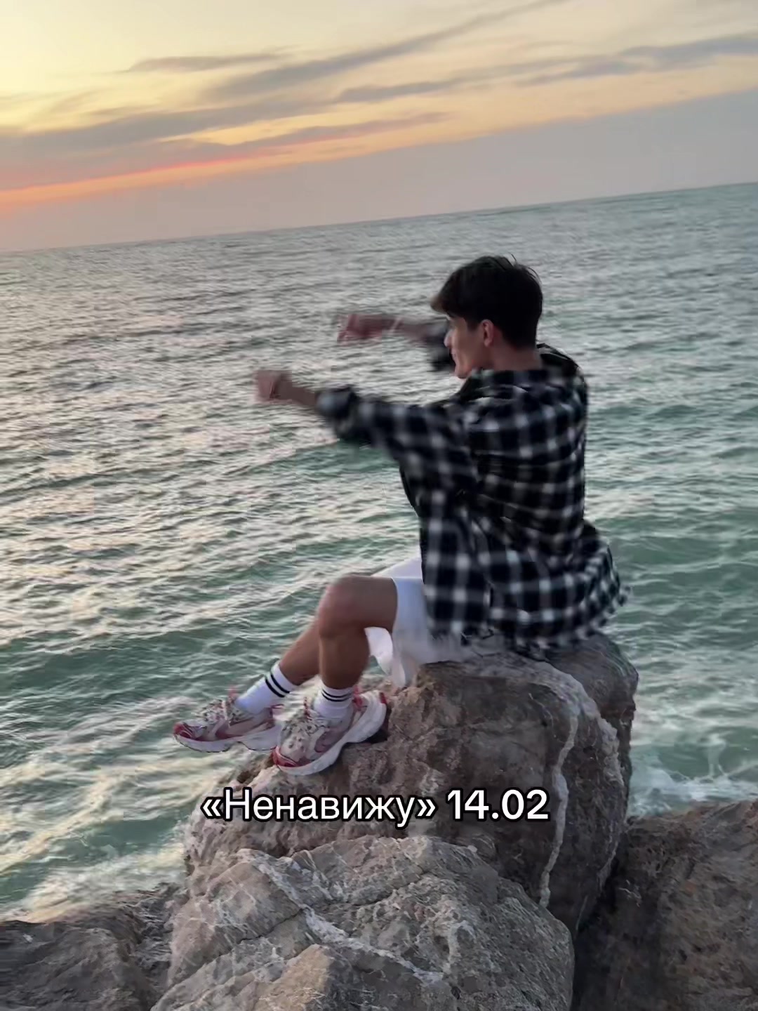 Ждете? ️🥺 | мусимка 🖤 (@musim_ashurov)