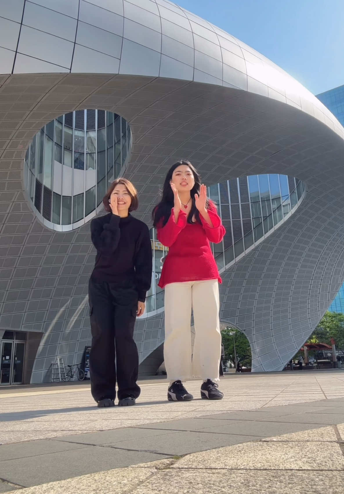 Win Lae Si Thu (@winlaesithu06) - Urlebird