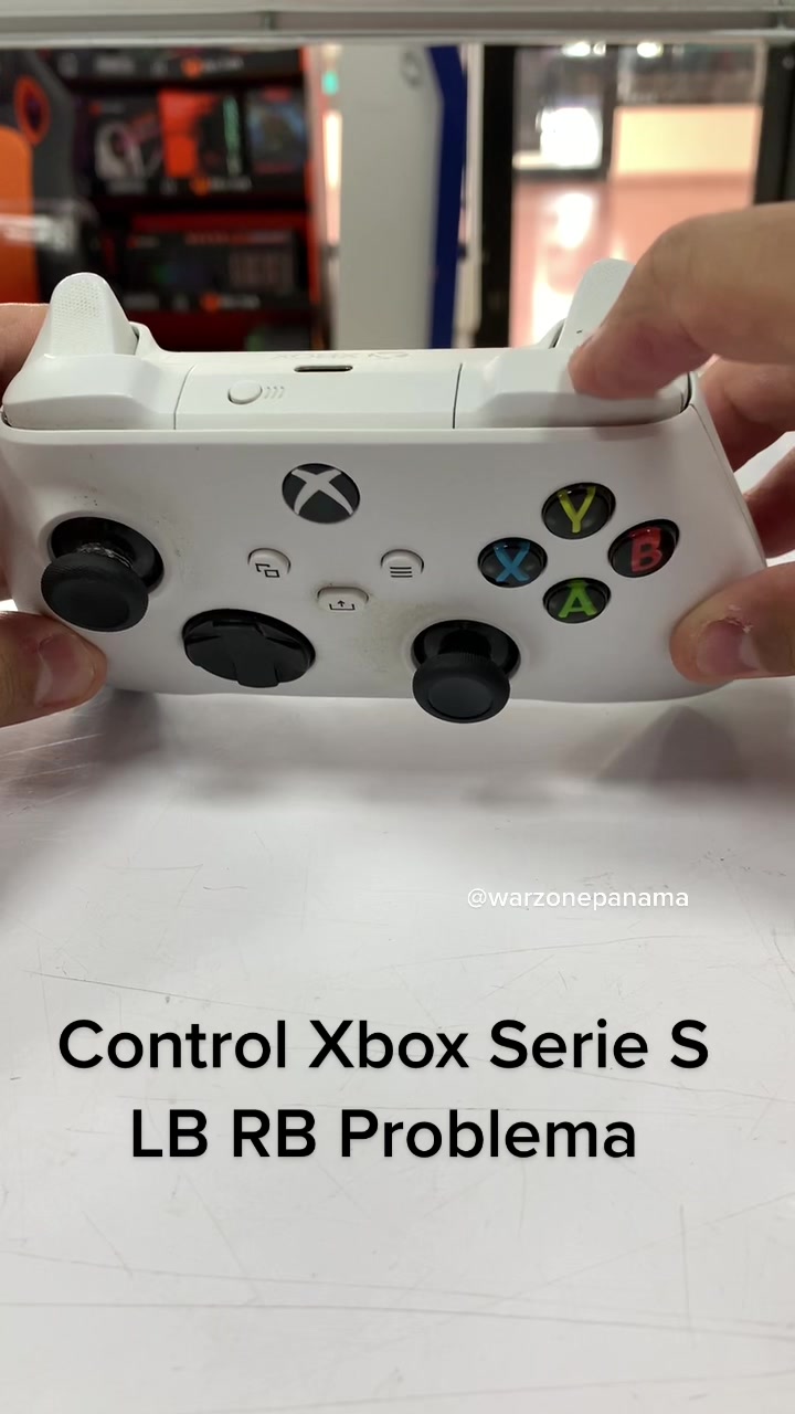 Problemas del nuevo control de Xbox | Warzone Panama (@warzone.panama)