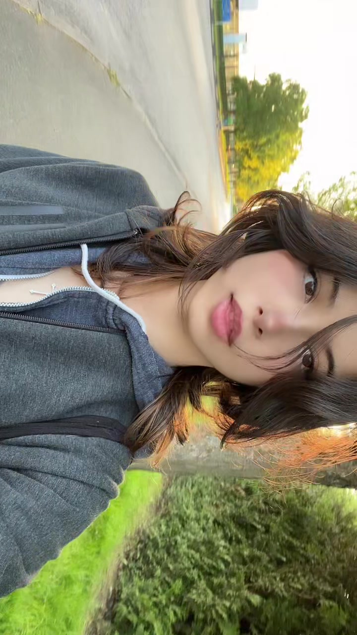 nymメ (@sanymaa) - Urlebird