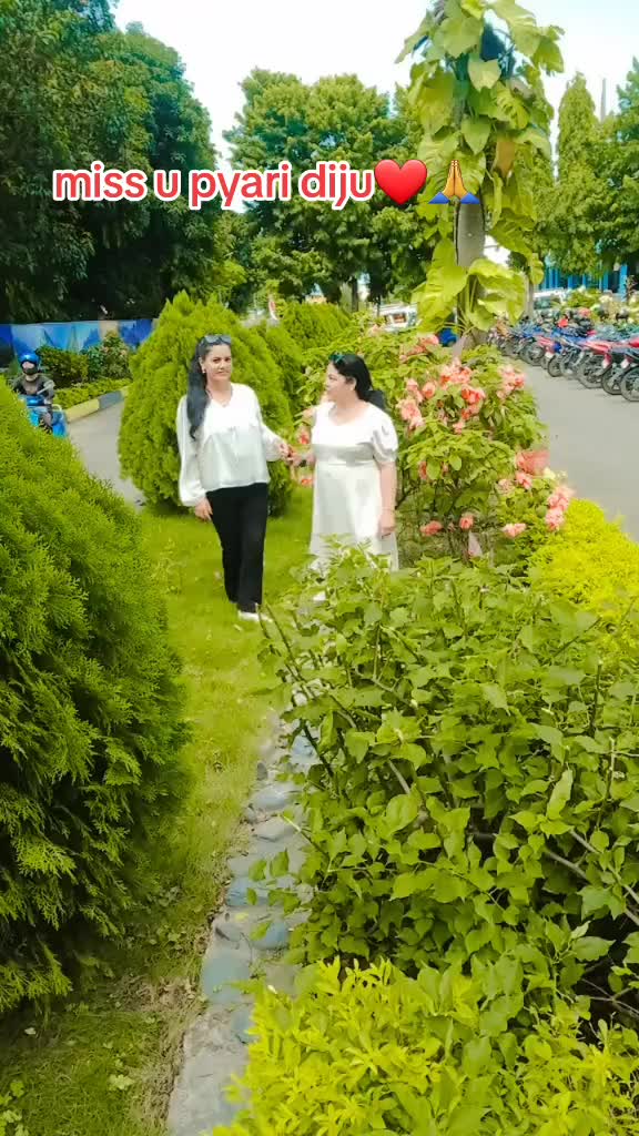 So ive been living in a hotel for weeks | Carley (@carleycakeee)