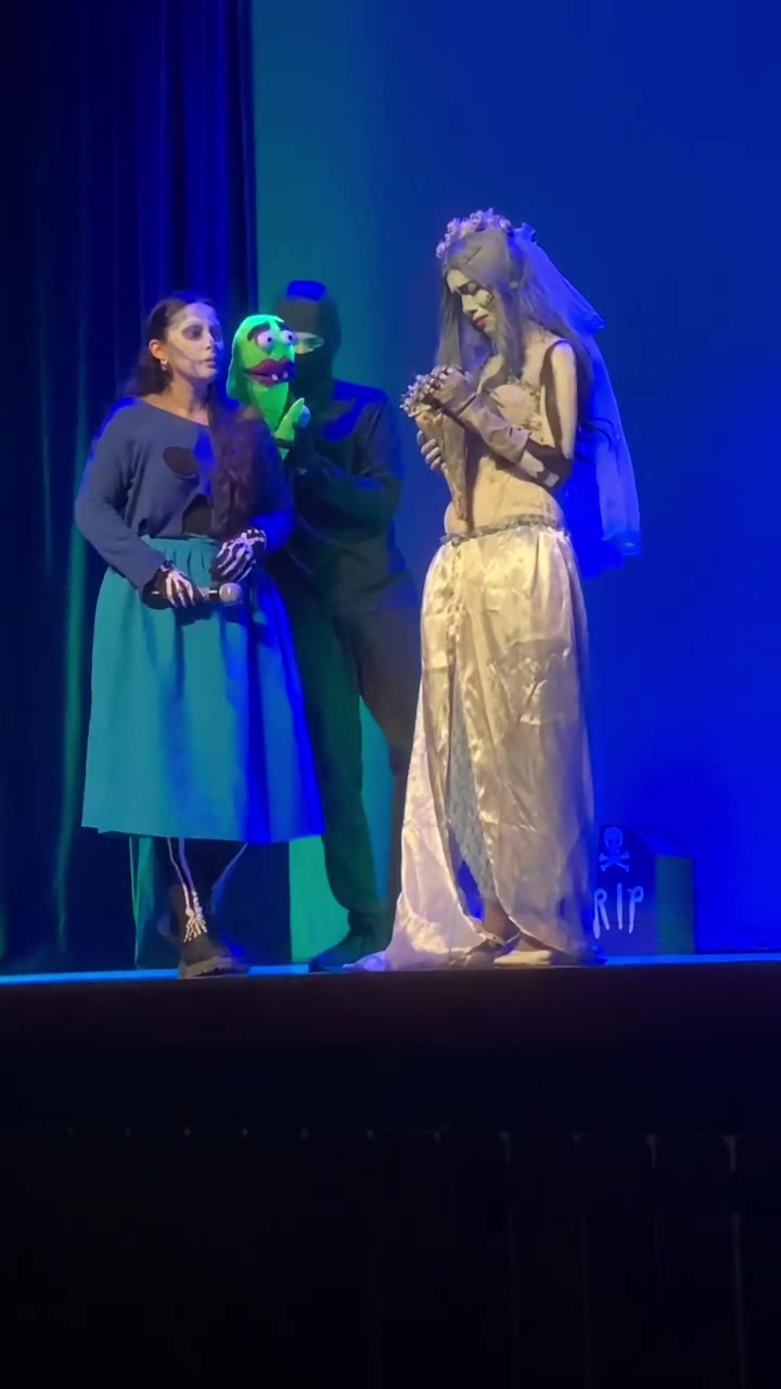 Bringing back some positivity into the | CHLOE BEAN (@chl0ebean)