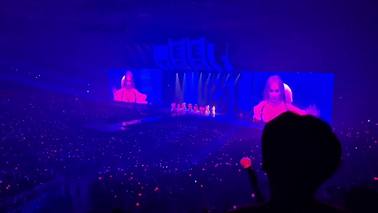 WOWOWOW!!!! Day 1 @산다라박 Sandara Park | Ḥ𝓪𝑾 (@itsyagirlhaw)