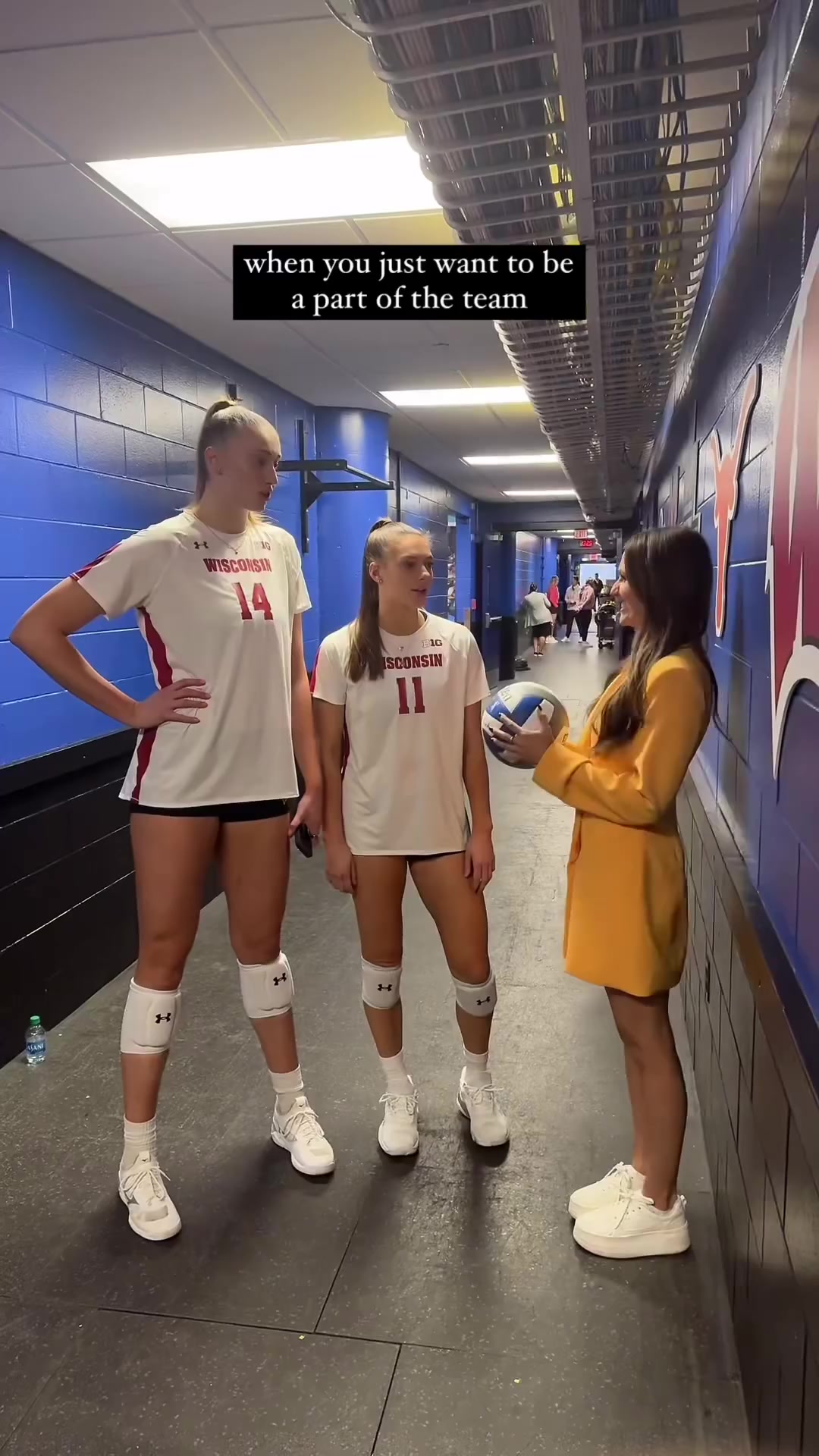 Izzy Ashbrun And Anna Smrek Volleyball | Anny_Tall (@anny_6feet10)