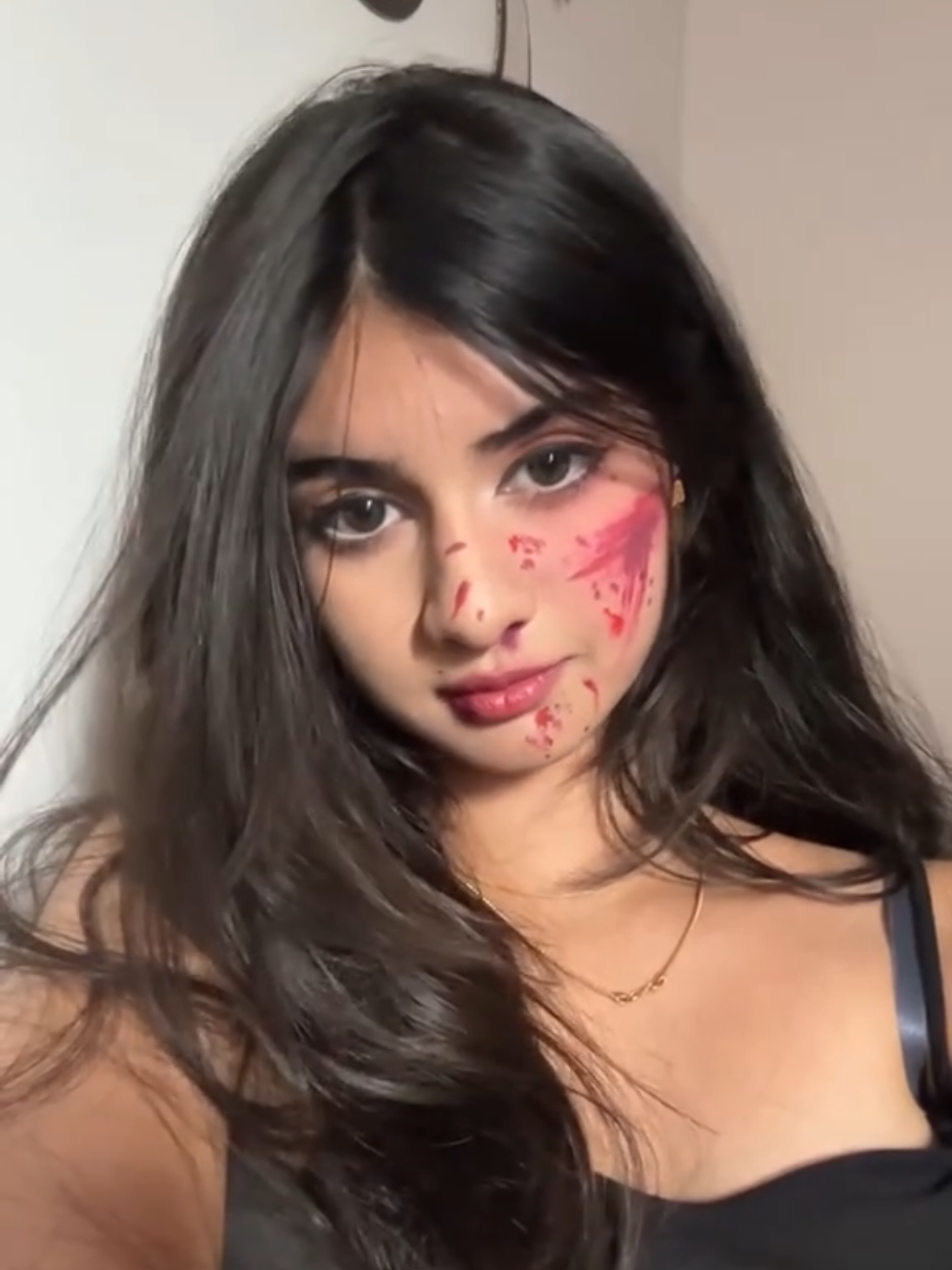 Aishwarya Harishankar (@aish_harishankar) - Urlebird