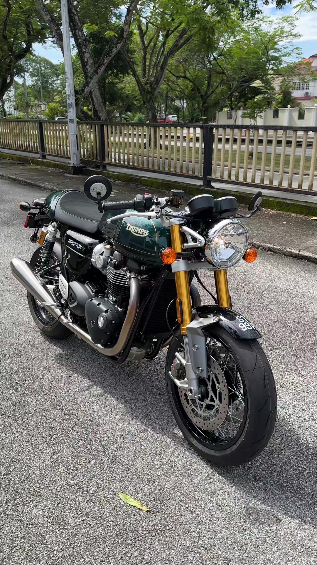CELEBRATING AN ICON: THE THRUXTON FINAL | triumph.guy (@triumph_guy)