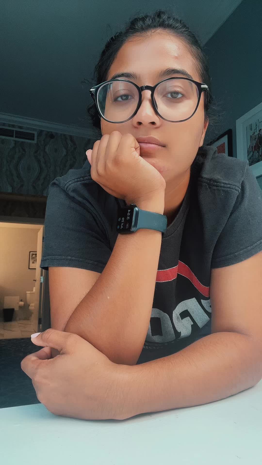 🦄 @nikkibhatt10 - Nikki Bhatt - TikTok