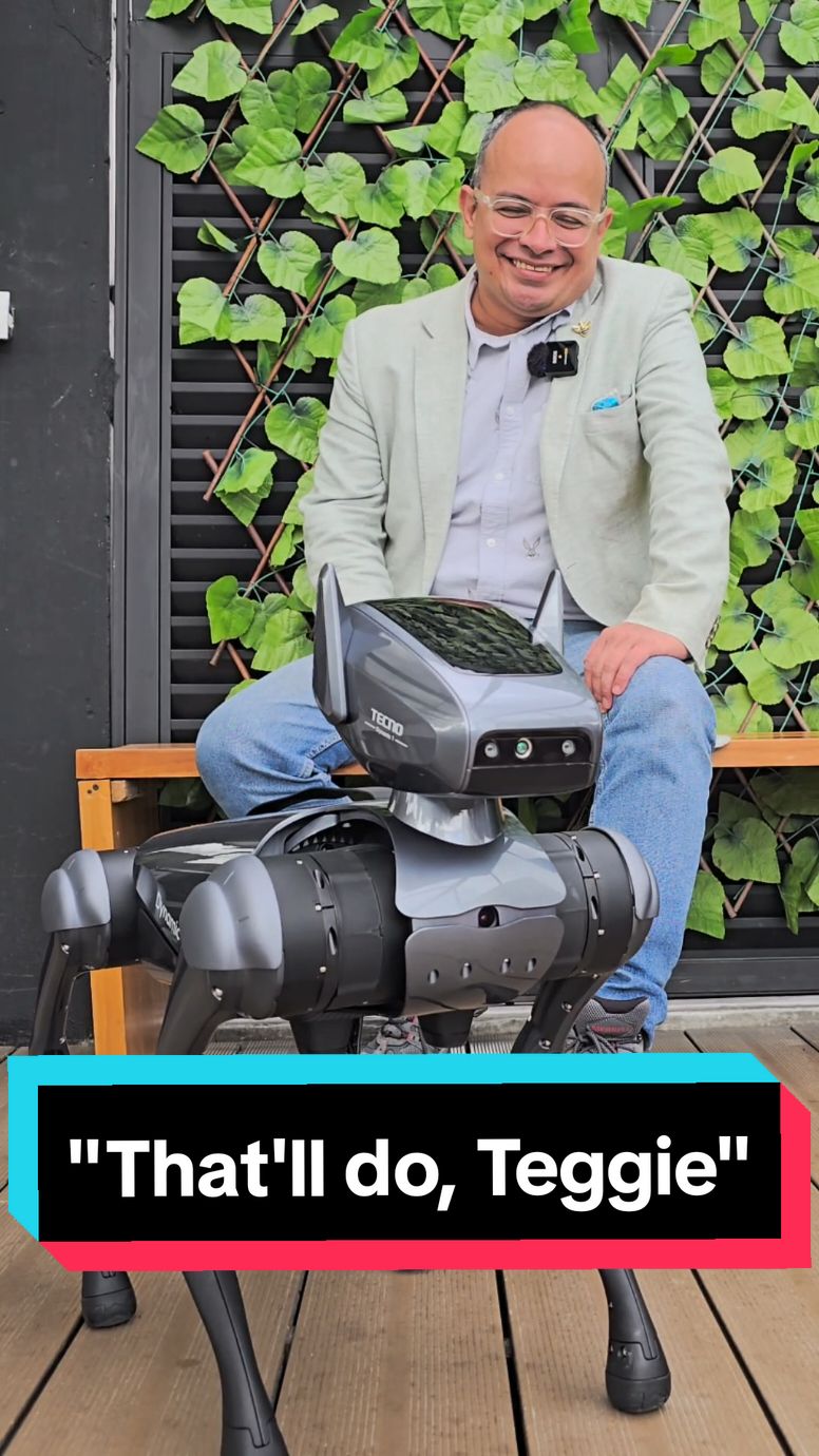 Tecno trajo a Colombia su perro robot | Wilson Vega (@wilsonvegatec)