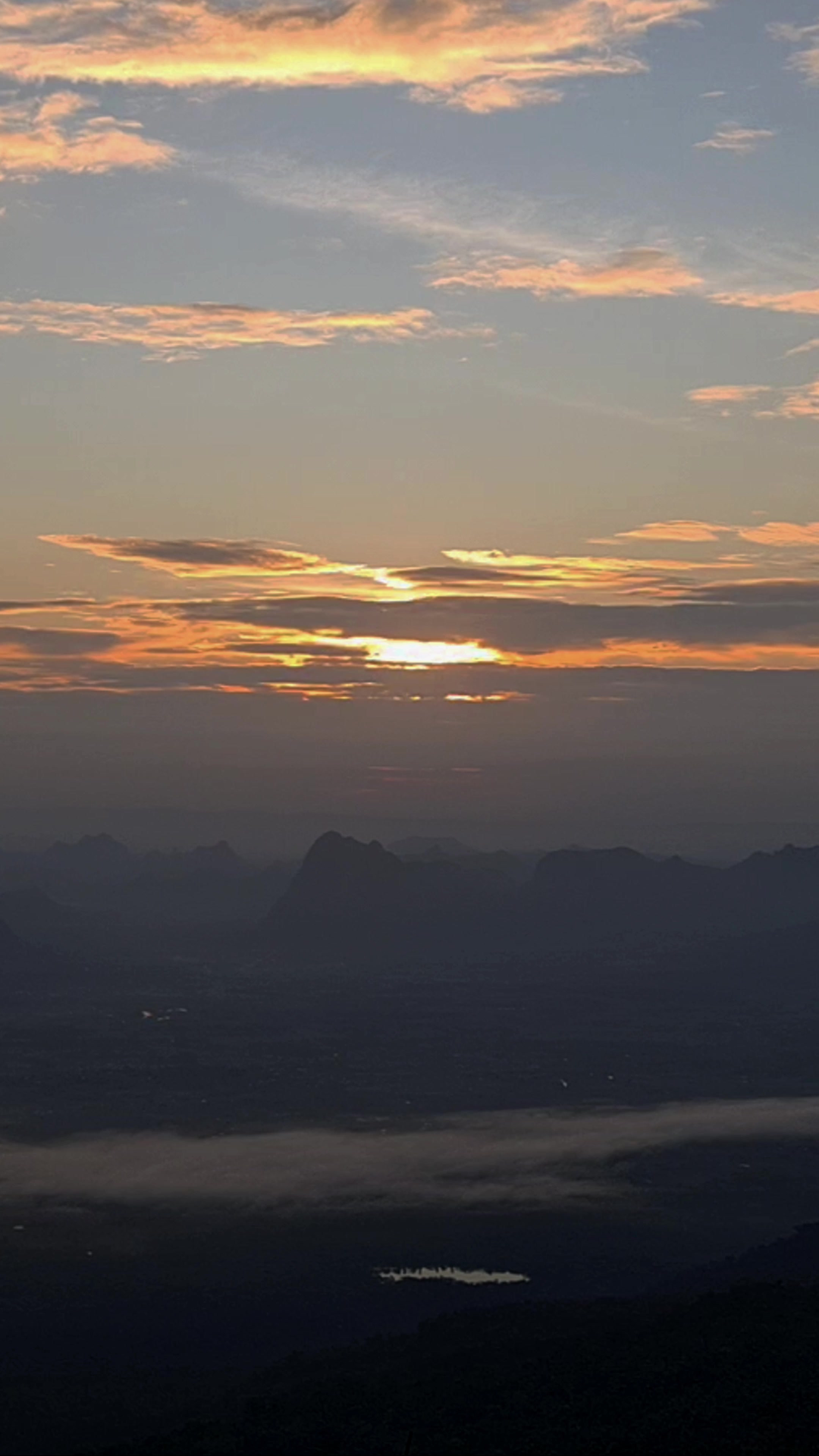 คำว่า "Million days" ในบทเพลง | ArT.Kongkoks (@artkongkoks)