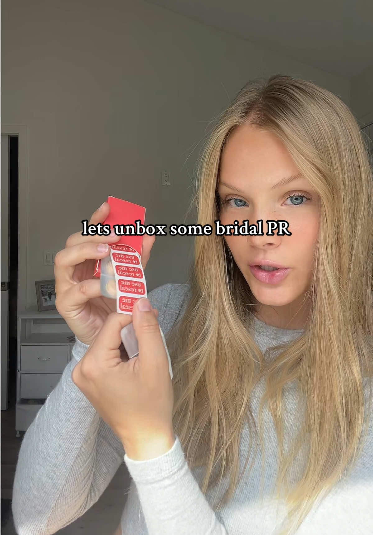 let’s unbox some bridal PR! @Kite | jenna warren (@__jennamichelle)