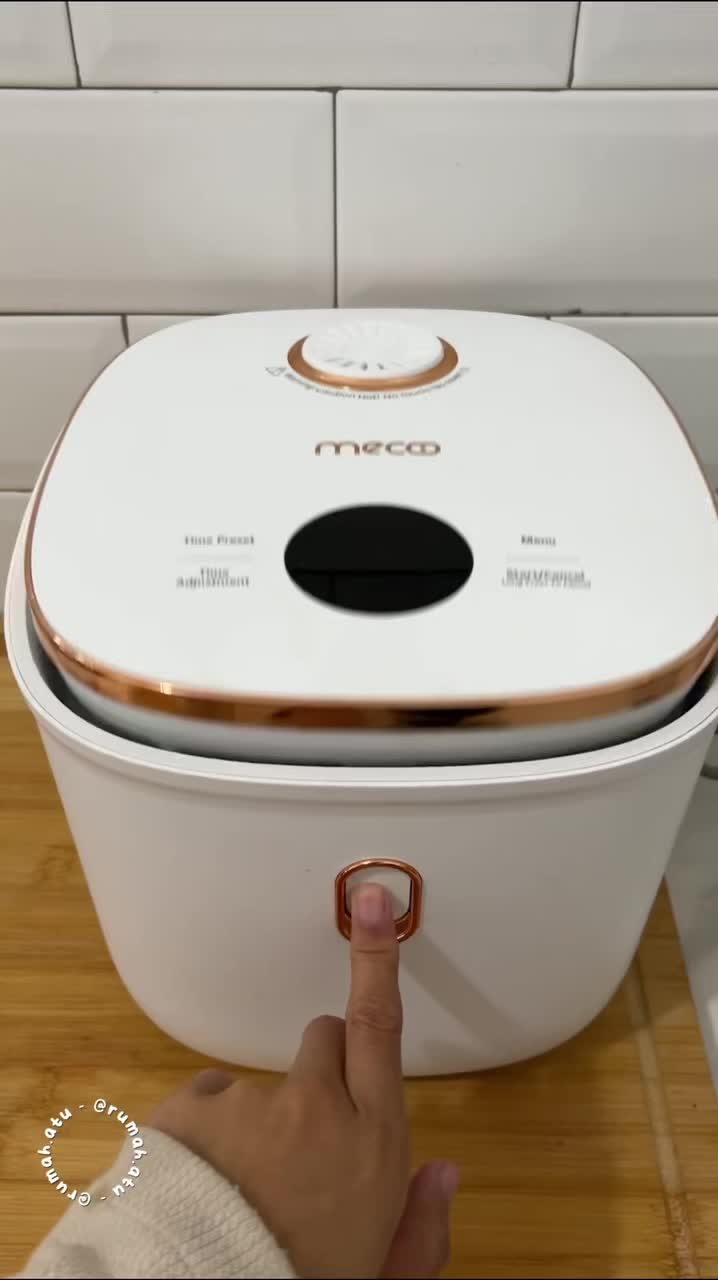 Mecoo digital rice cooker -desain | Rumah Atu (@rumah.atu)