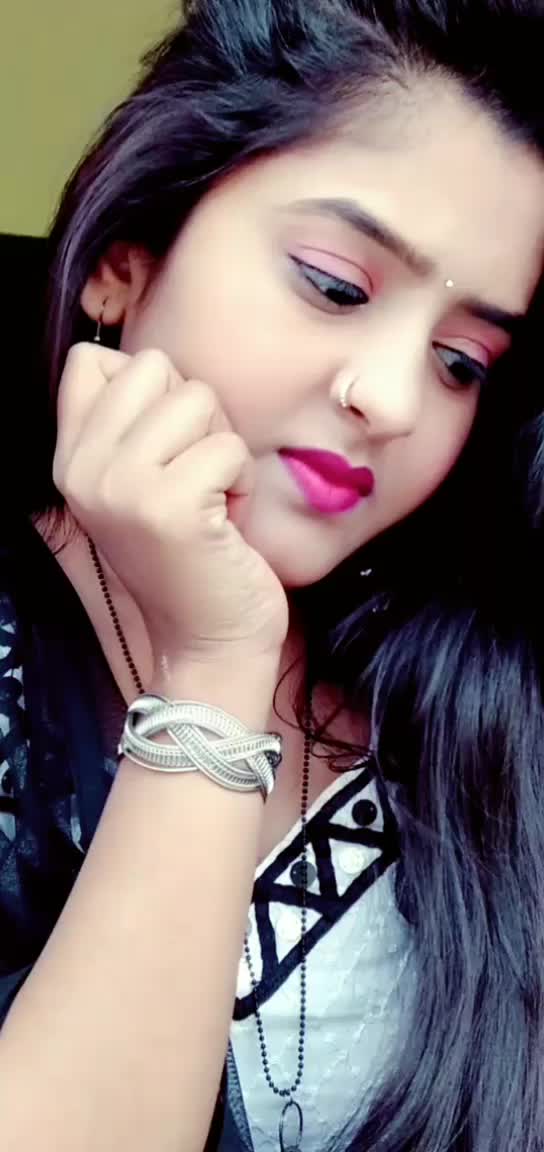 Pari Patil (@pari14400) - Urlebird