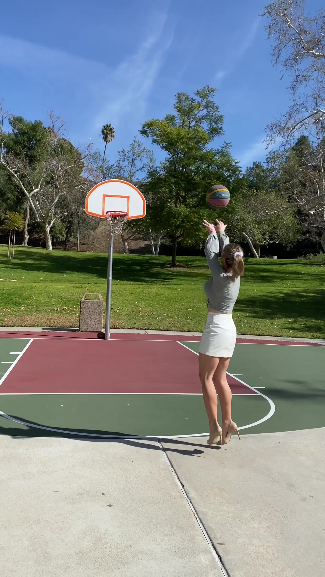 Kayla Autumn Ward (@kaylaautumnward) - Urlebird