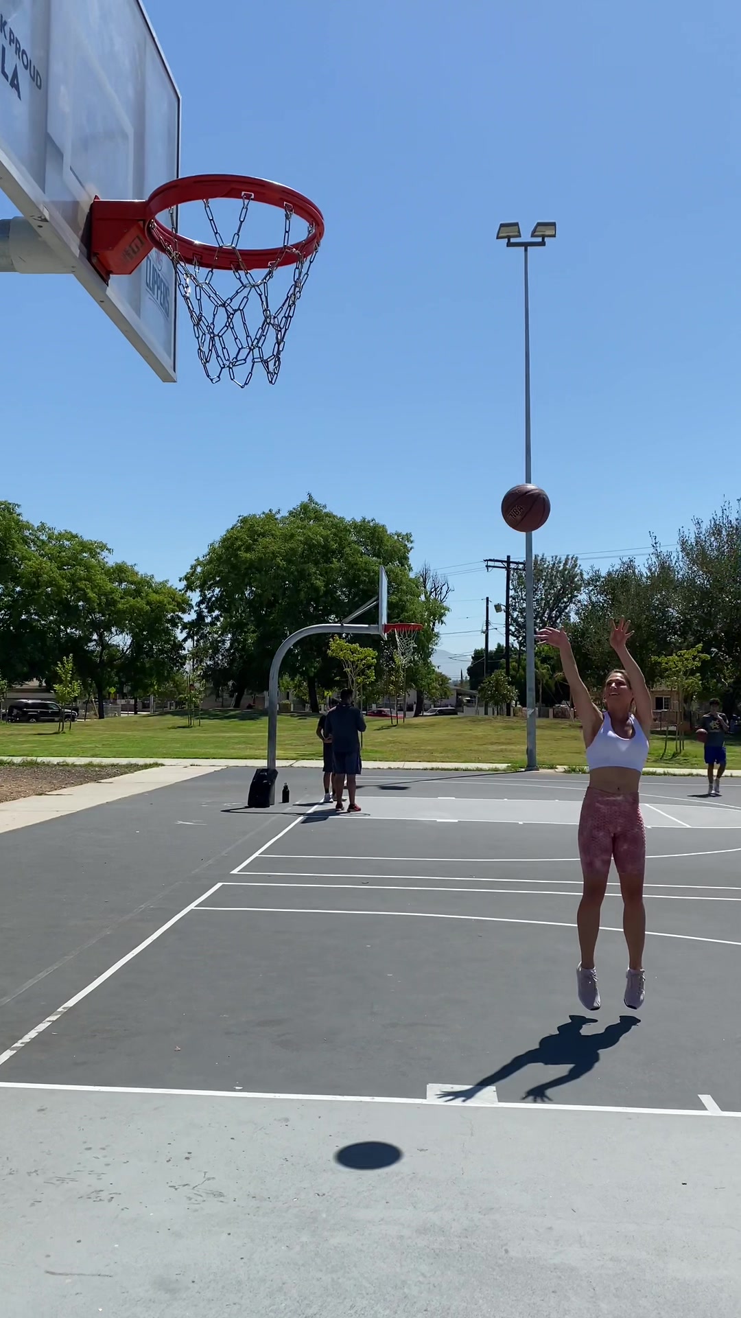 Kayla Autumn Ward (@kaylaautumnward) - Urlebird