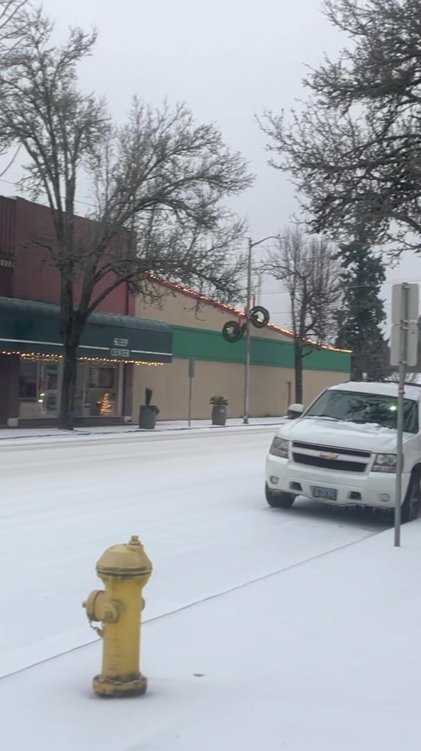 StormRunner Media (@stormrunnermedia) - Urlebird