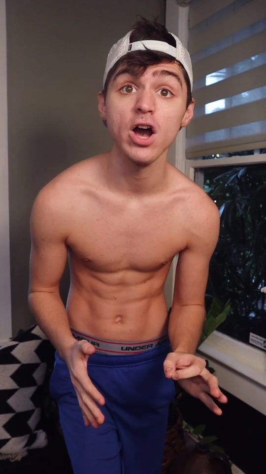 The official Ben (@rawr_itsben) - Urlebird