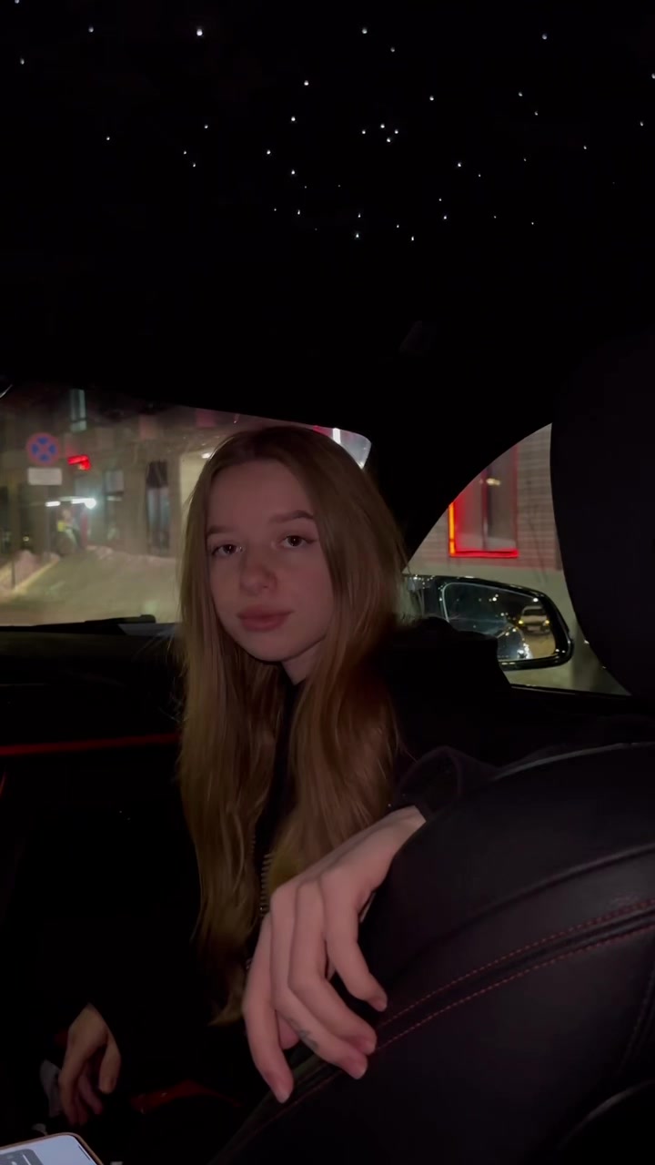 мой новый трек, как | ЛЯЛЬКА (@real_lyalechka)