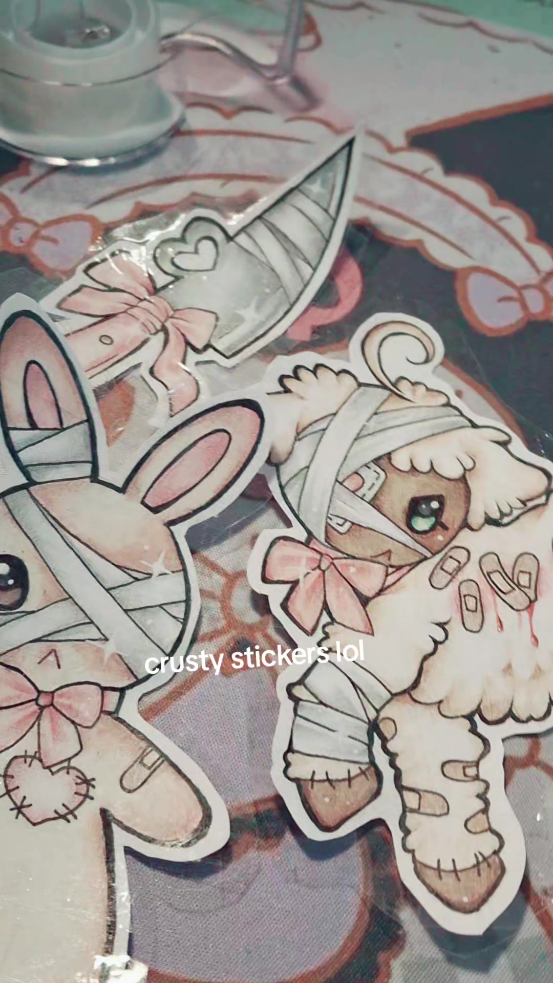 Squibi🌸 (@xhimeworm) - Urlebird