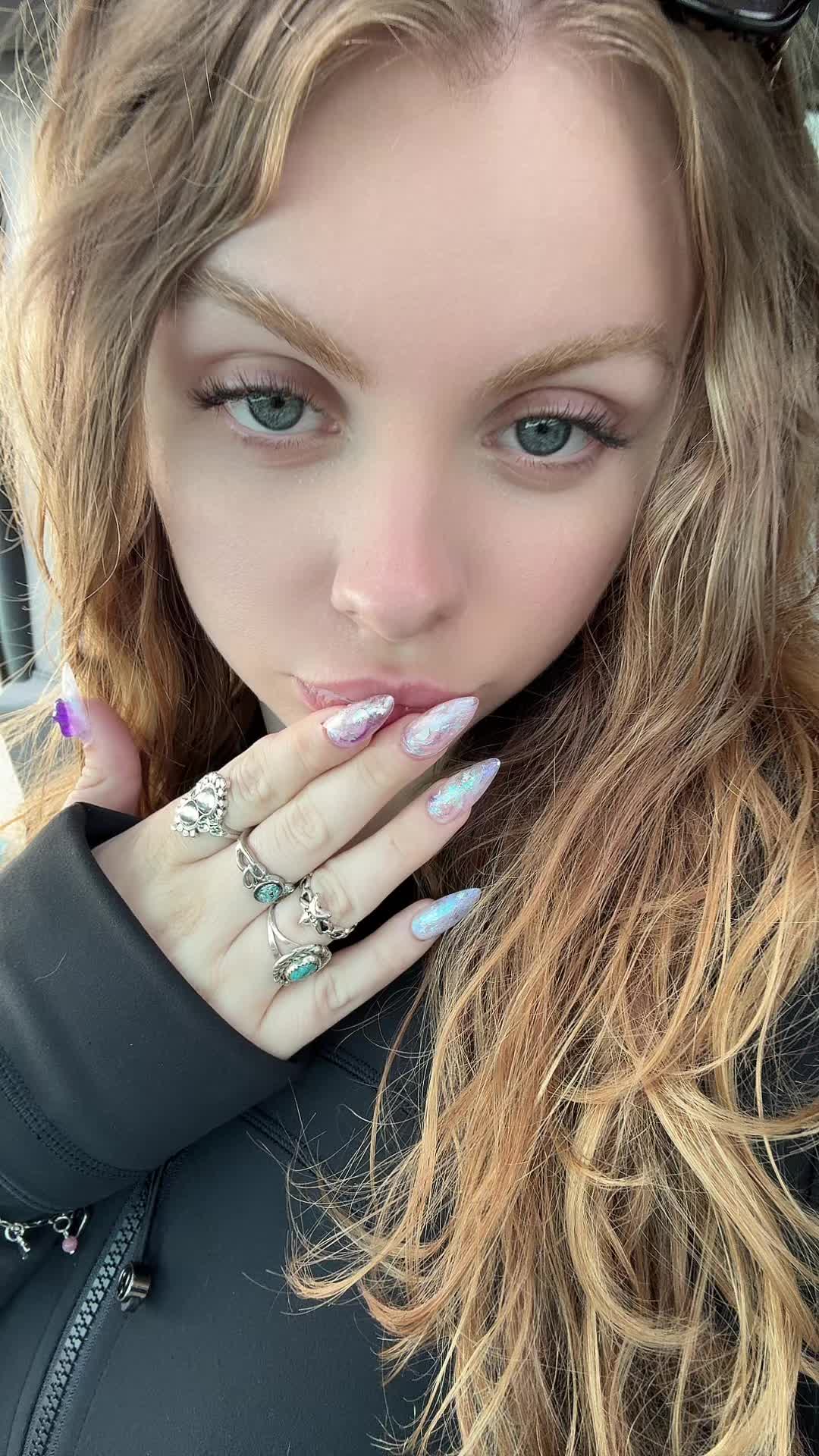 2.55K hearts, 16 shares | notshawneeyy (@cinnamonleann)