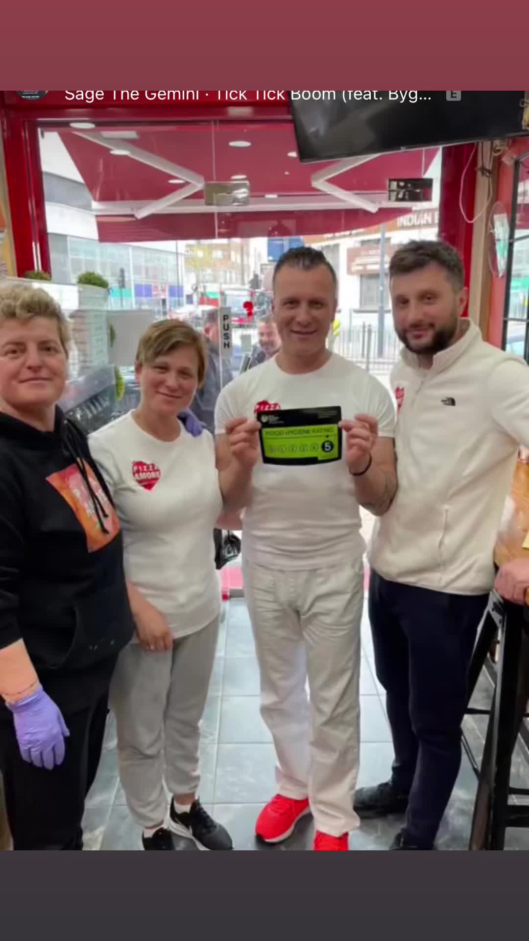 285 hearts, 1 shares, 4 | pizzamorenorthfinchley (@pizzamorenorthfinchley)