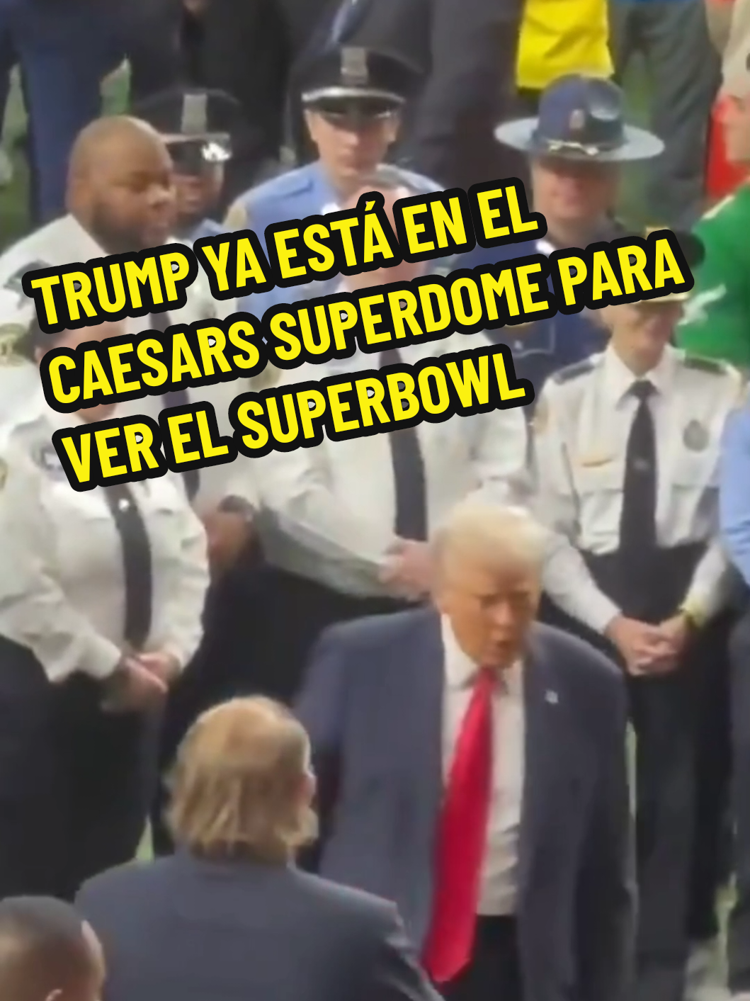 Trump ya está en el Caesars Superdome | PolíticoMX (@politicomx)