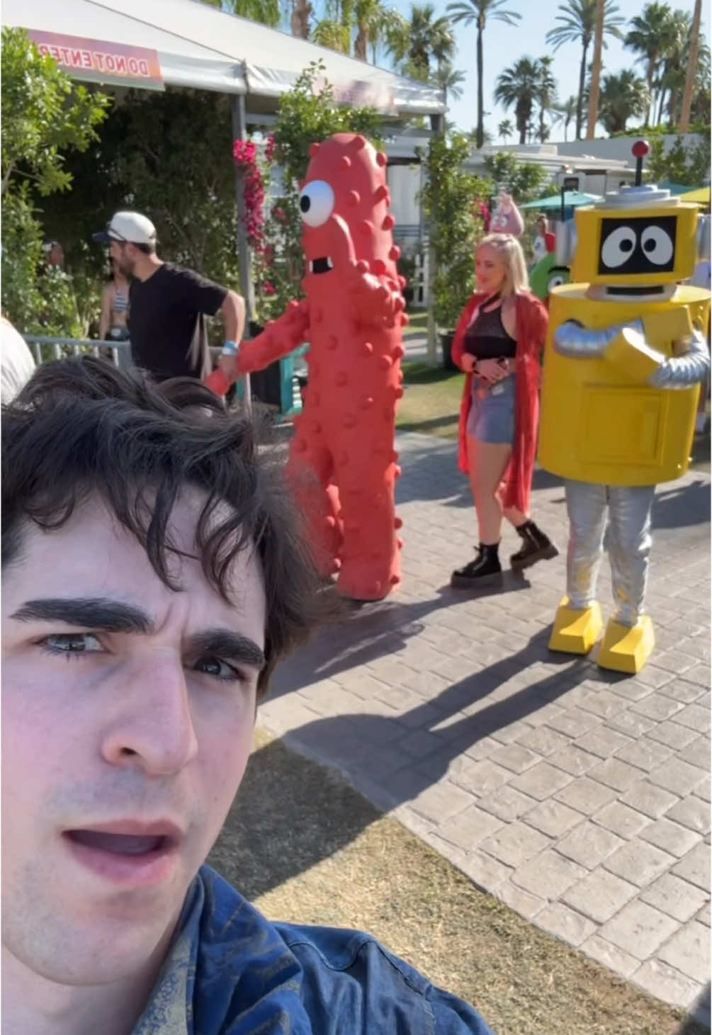 play it cool - yo gabba gabba is behind | Zachary Gordon ...