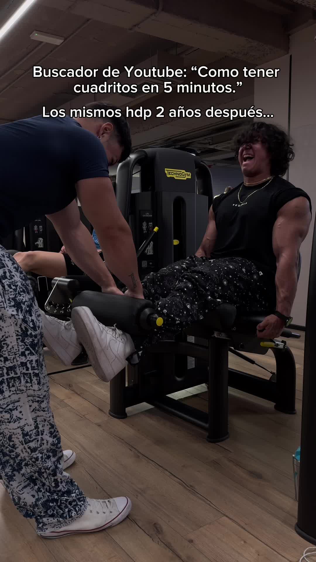 Y ahora jamas hacemos pierna #Fitness | Daddy Aioli (@daddy.aioli)