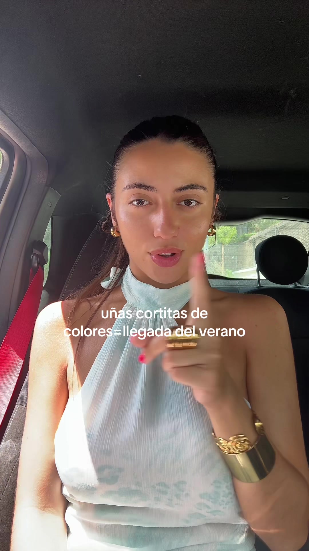 Astrid Millán (@astridmillann) - Urlebird