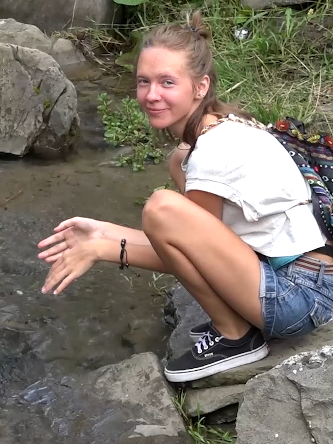 Pilgrim Girls (@pilgrimgirls) - Urlebird