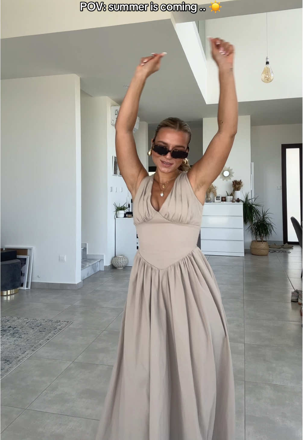 alinaxloves (@alinaxloves) - Urlebird