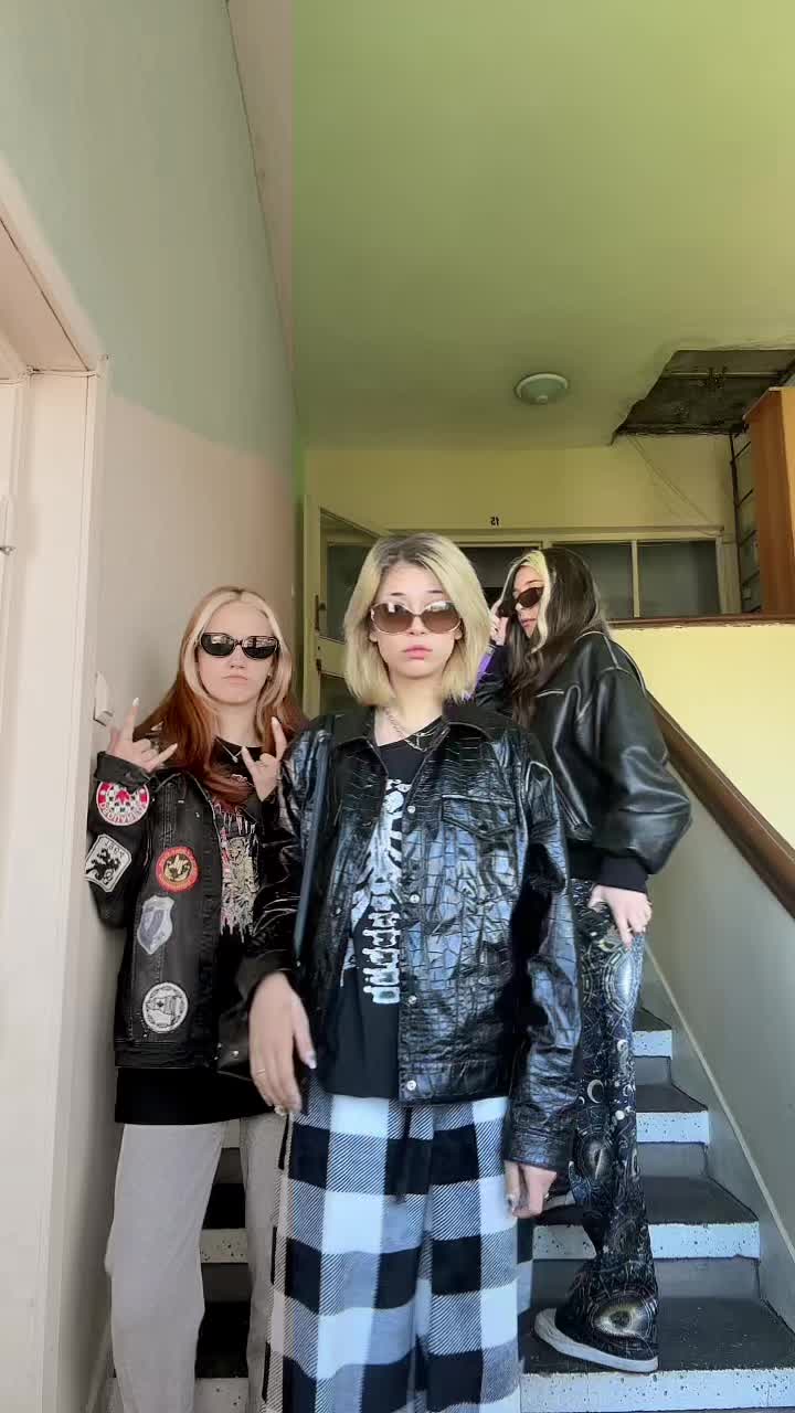 Linsho (@linsho) - Urlebird