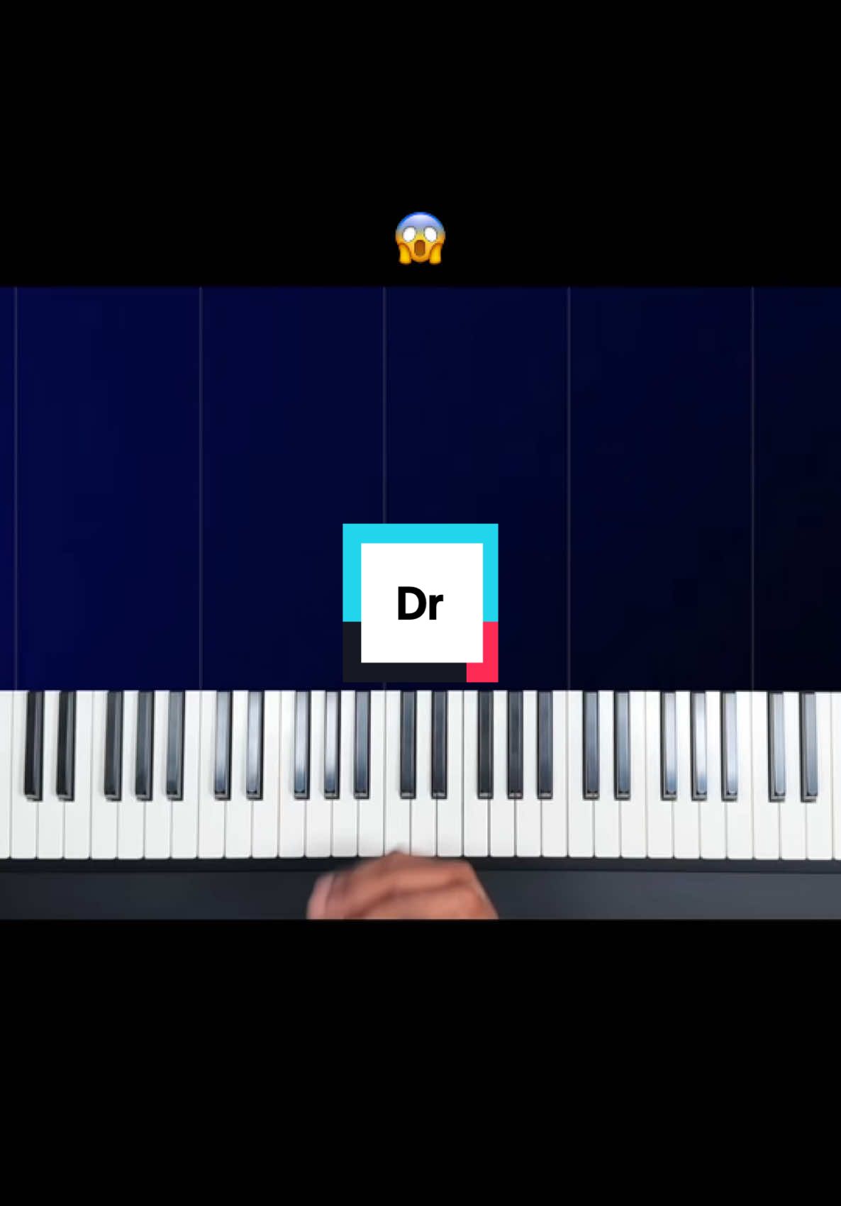 How to play this easy song on piano 😱 | Piano Soin - Tutoriels (@pianosoin)