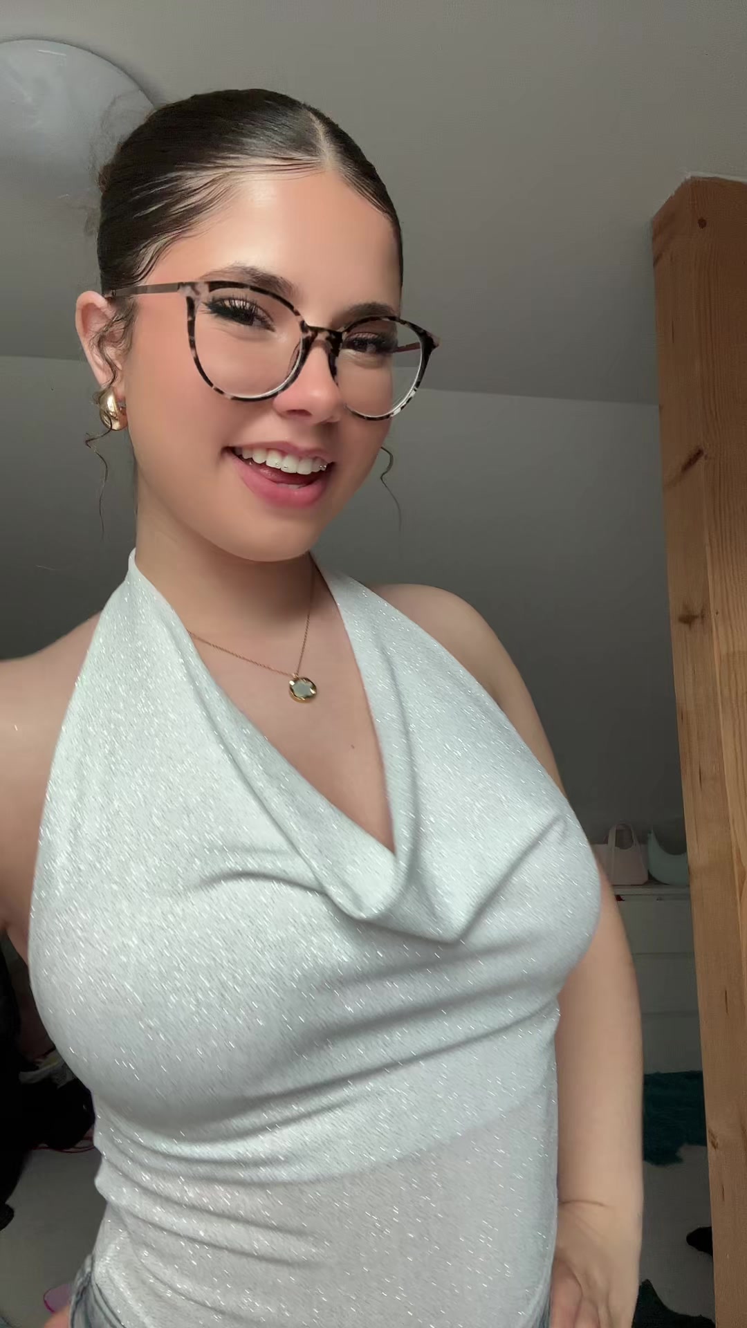 𝐋𝐢𝐥𝐨𝐮 (@lil.lilou.secret) - Urlebird