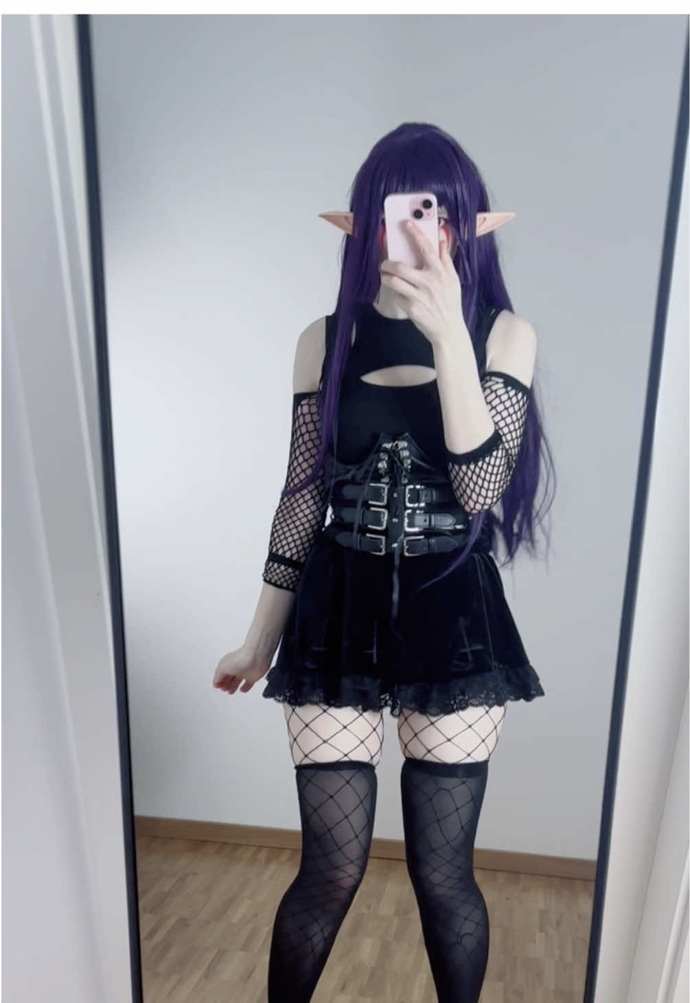 foggy neko (@foggy.neko8) - Urlebird