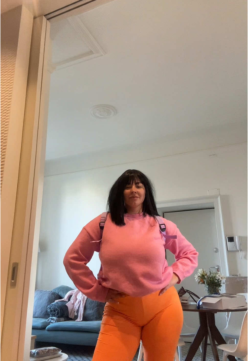 Anna (@im_notannaa) - Urlebird