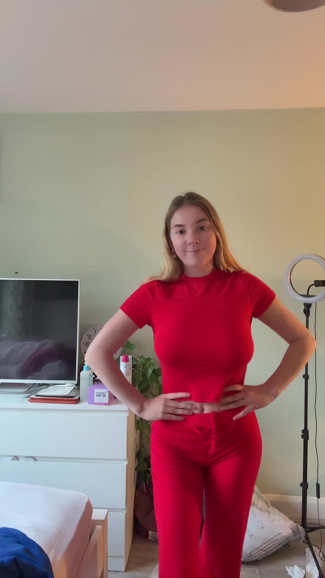 Arina_mirova (@arinamirova) - Urlebird