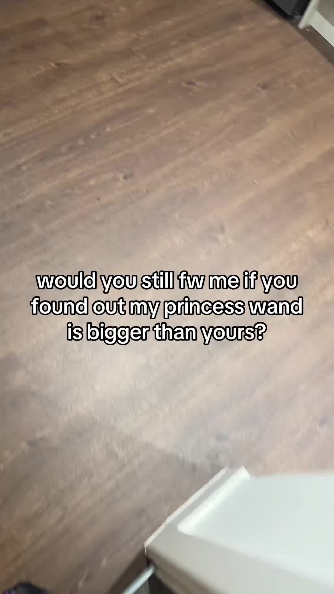 emilypiexo (@emilypiexo) - Urlebird