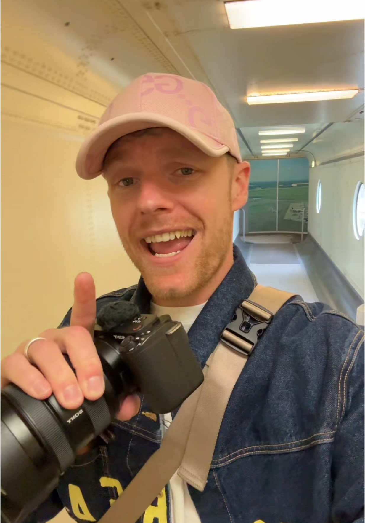 Enzo Knol (@enzoknol) - Urlebird