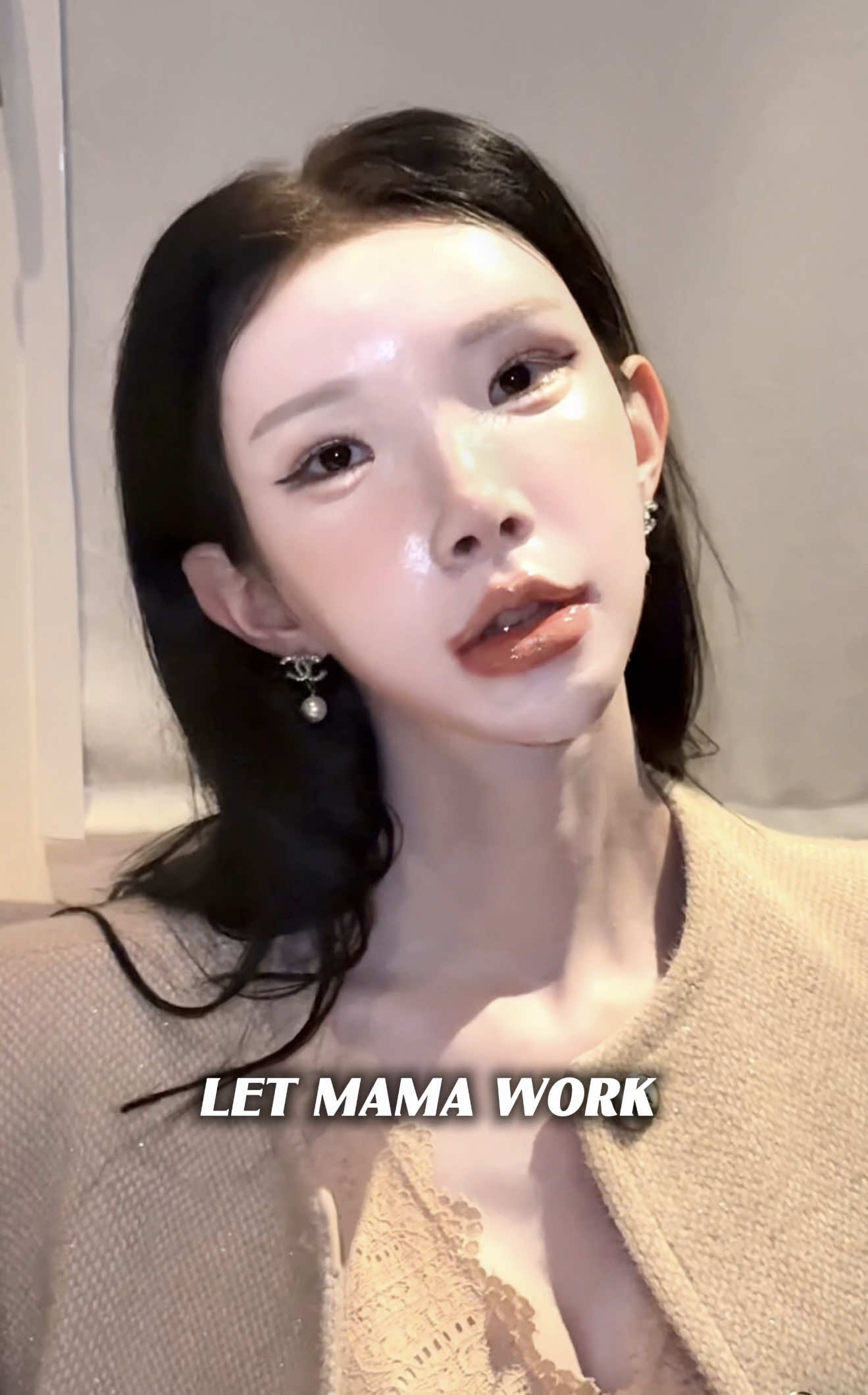 Lisa Yo (@its_lisayo) - Urlebird